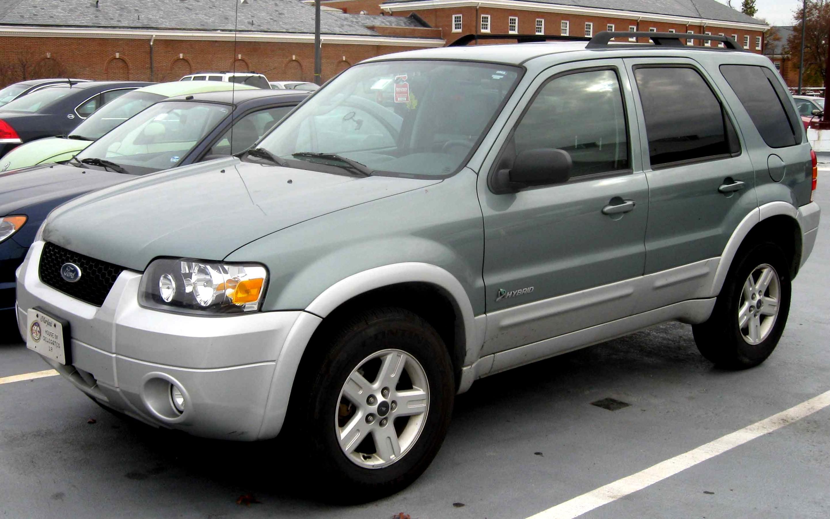 2005 Ford Escape XLT FWD 0-60 Times, Top Speed, Specs, Quarter Mile ...